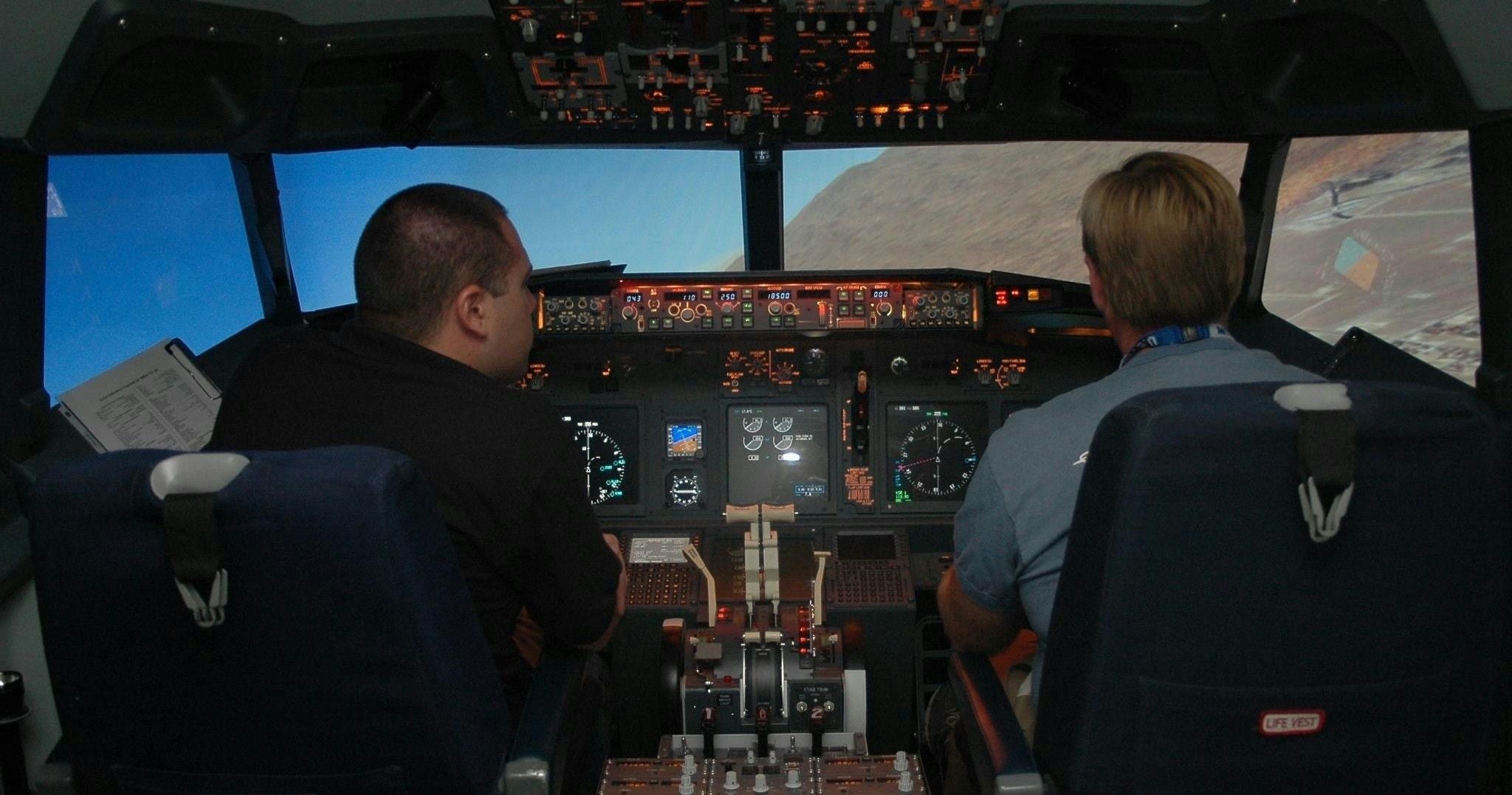 60-Minute Boeing-737 Flight Simulator Experience | Anaheim | California ...